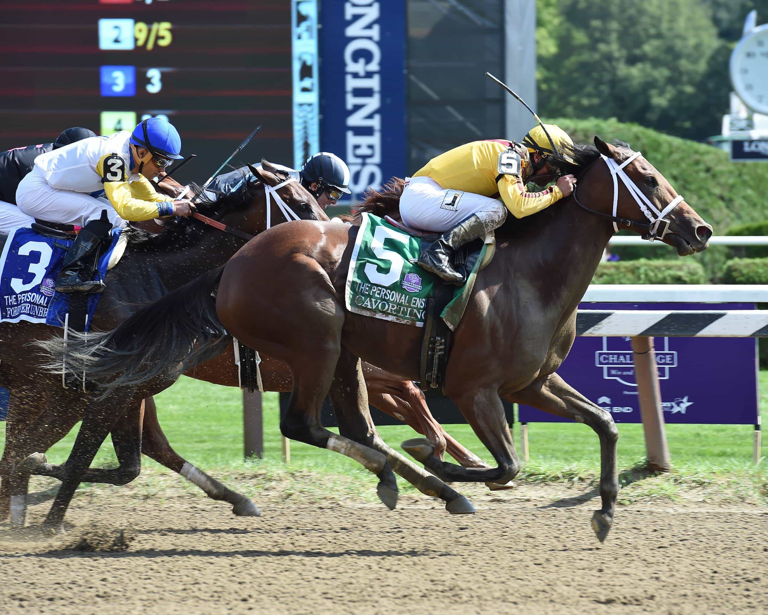 Cavorting Wins G1 Personal Ensign in Blanket Finish